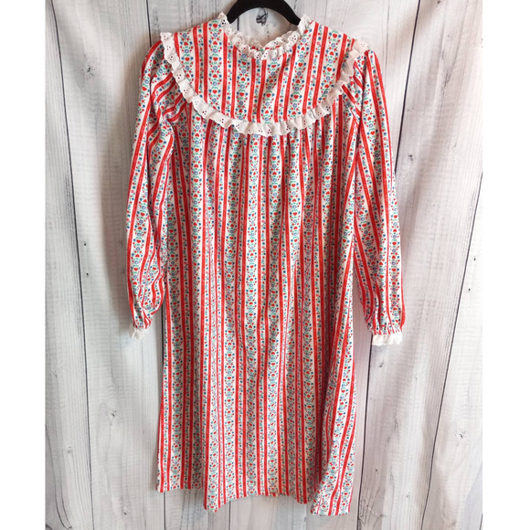 Lanz of Salzburg | Pajamas | Lanz Of Salzburg Red Striped Hearts Floral ...